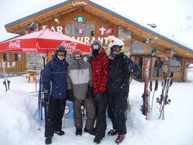 8 Reasons Why You Should Take up Skiing or Snowboarding | TAD