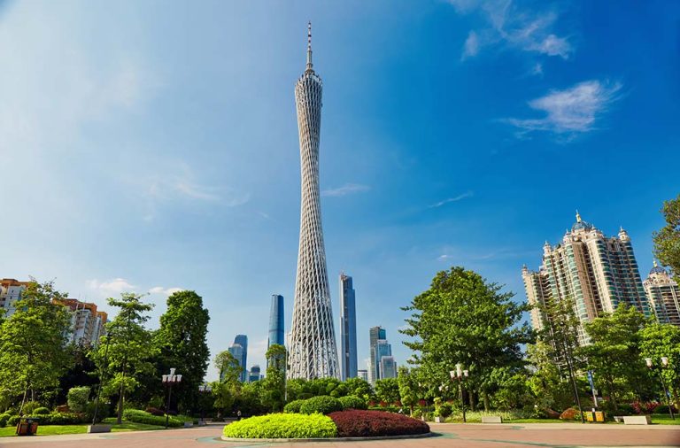 10 Incredible Towers to See Around the World | TAD