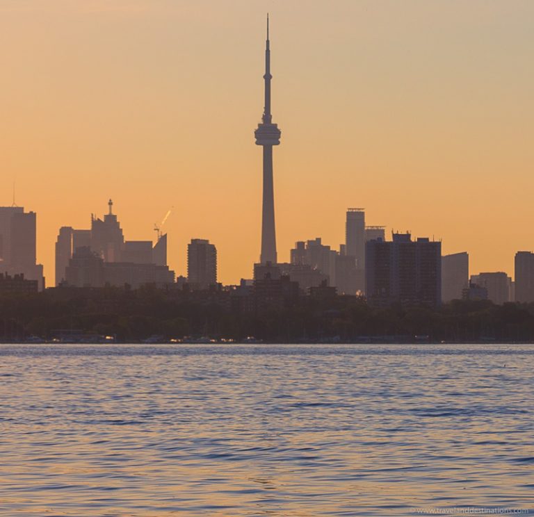 10 Incredible Towers to See Around the World | TAD