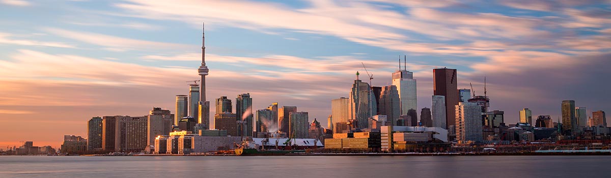Toronto - Discover and Book